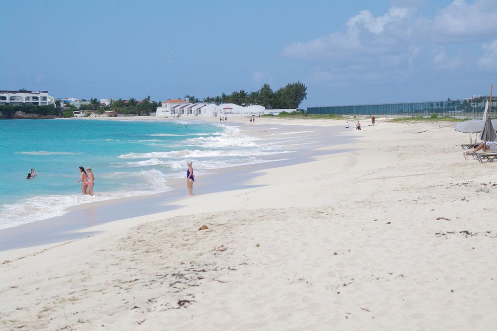 Simpson Bay Beach - SXM runway on the right